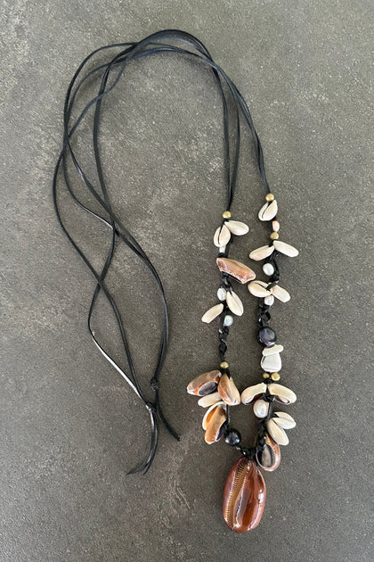 Beached Treasures Chocolate Cowrie Necklace – KIITOSlife